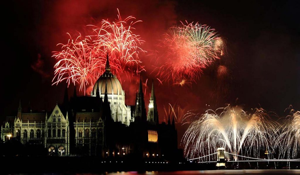 The Company behind Firemaster Plus V: Parente Fireworks